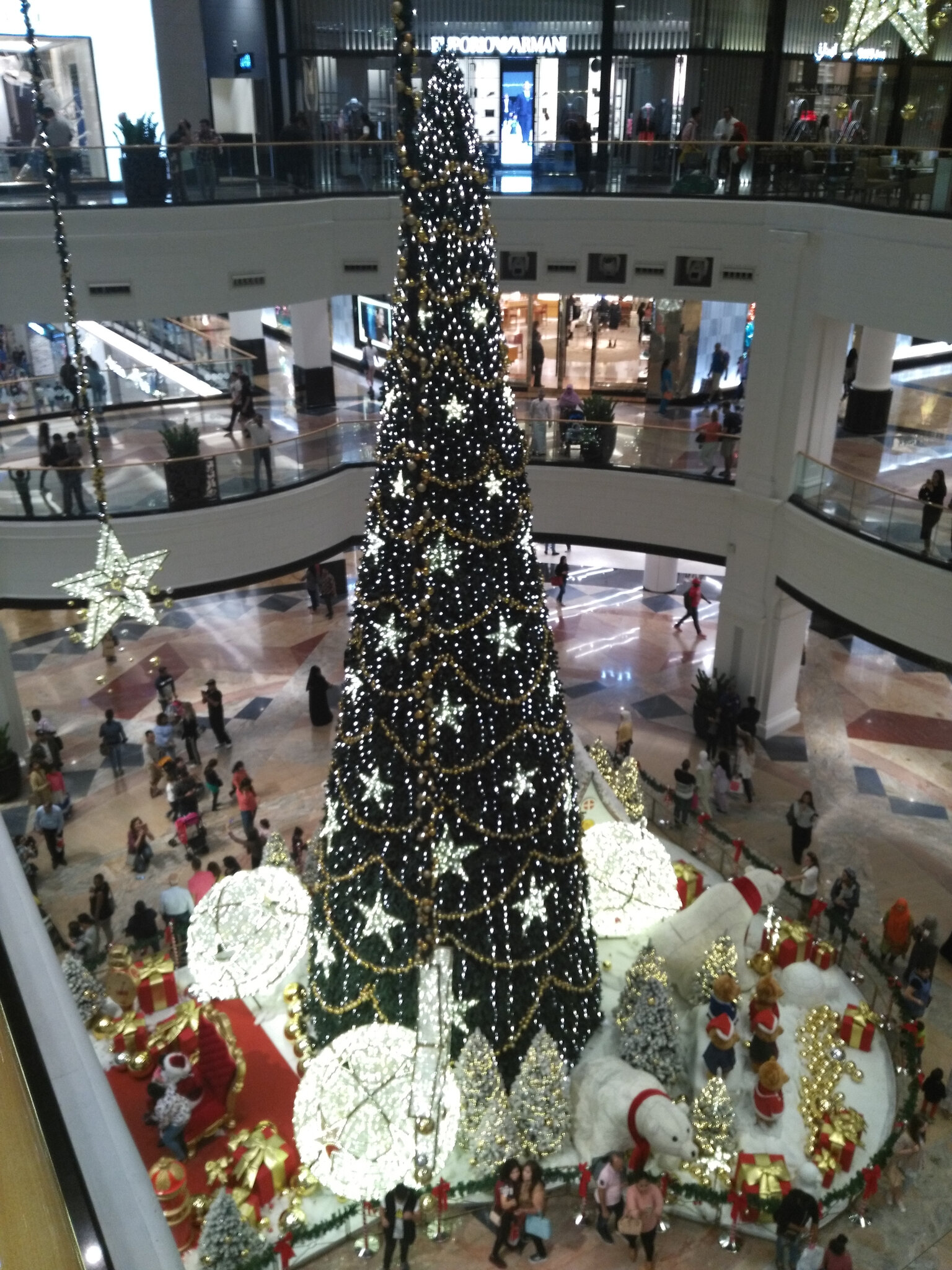 Dubaï J2 : Mall of emirates : la journée shopping – Le journal de Clo ...